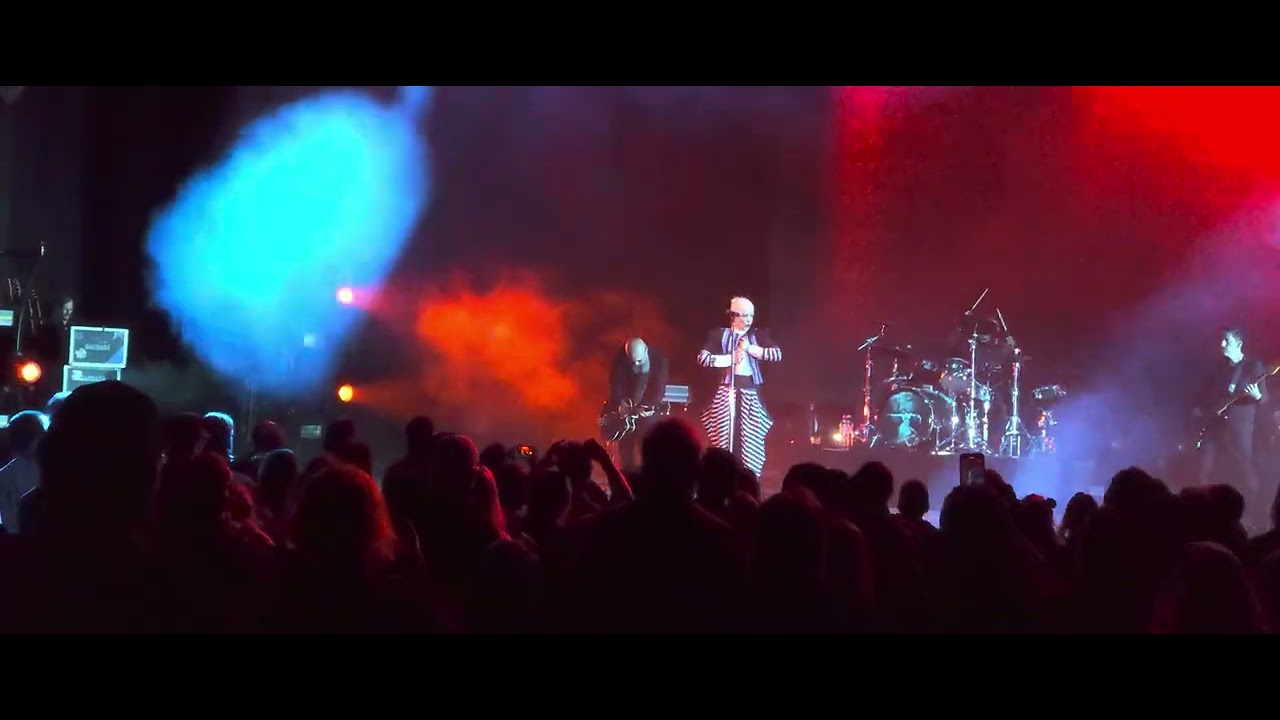 Garbage - Run Baby Run, LIVE @ Concord Pavilion, Concord, CA, 6-6-23 ...