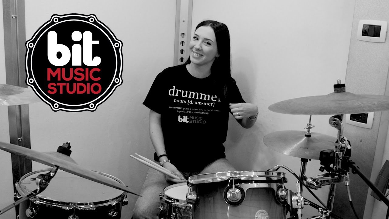 BIT MUSIC STUDIO Maura Iacovelli - EDITORS Papillon - YouTube