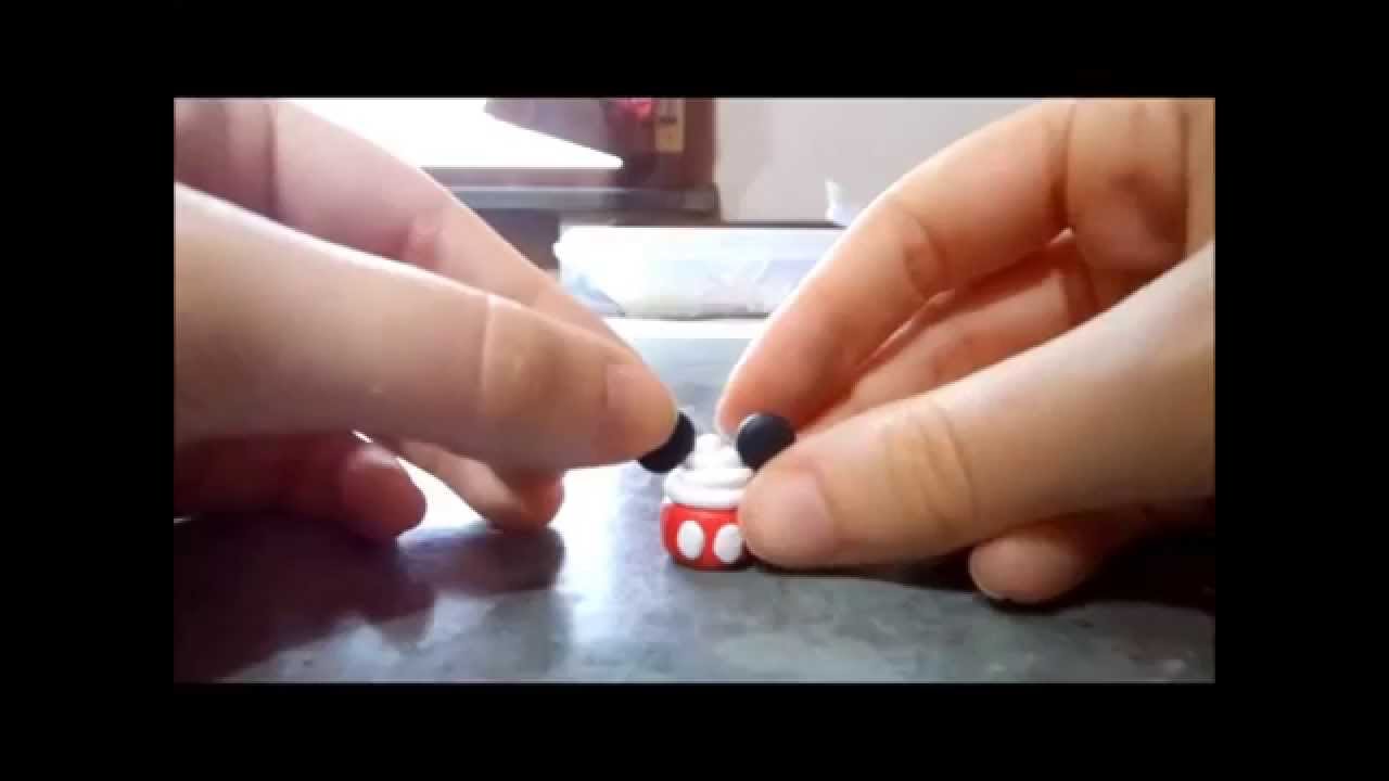 Polymer clay/fimo tutorial: Mickey Mouse - YouTube