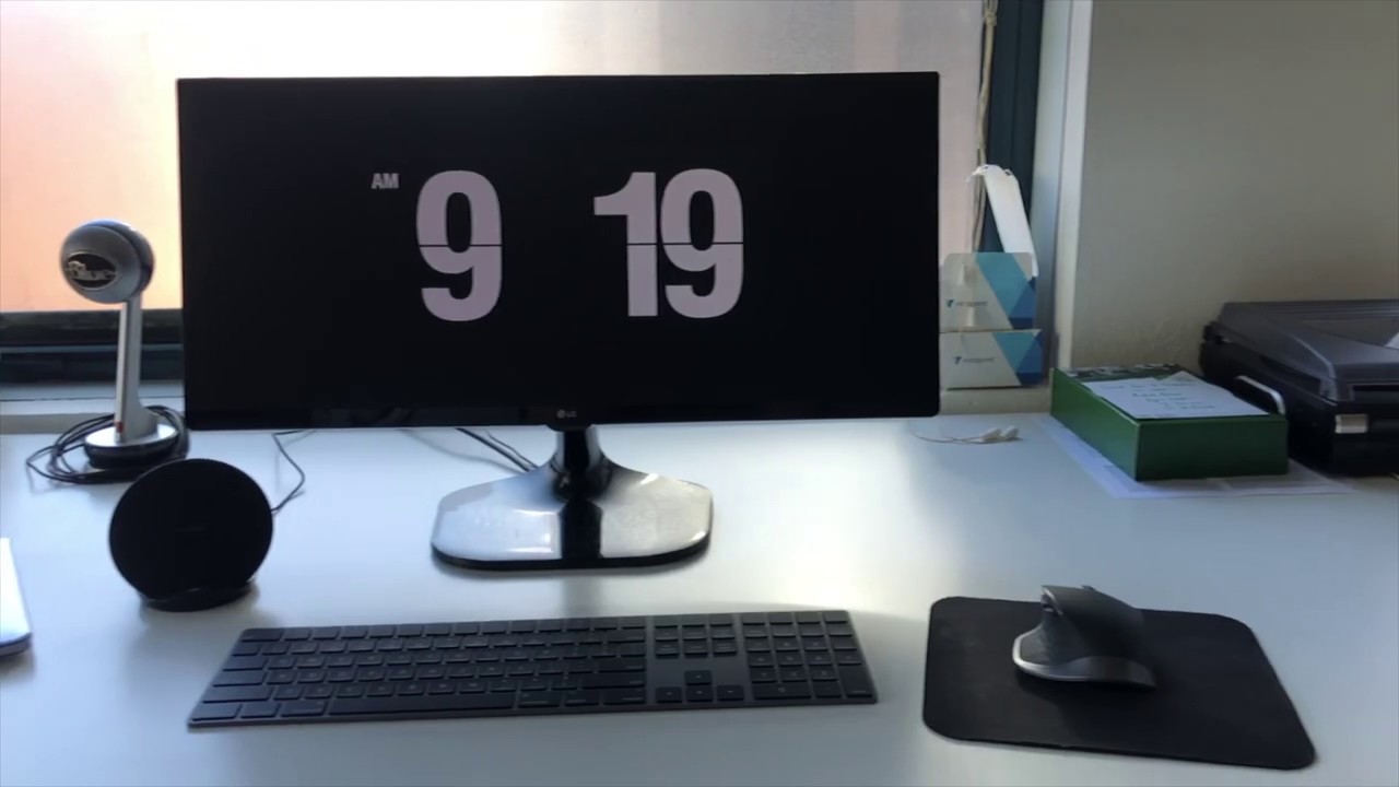 Magic Keyboard 2 / 2019 Desk Setup - YouTube