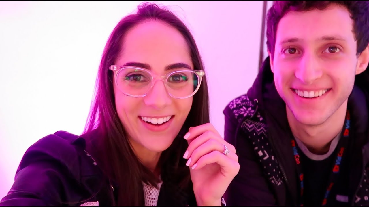 MEETING FAMOUS YOUTUBERS! VidCon Vlog - YouTube