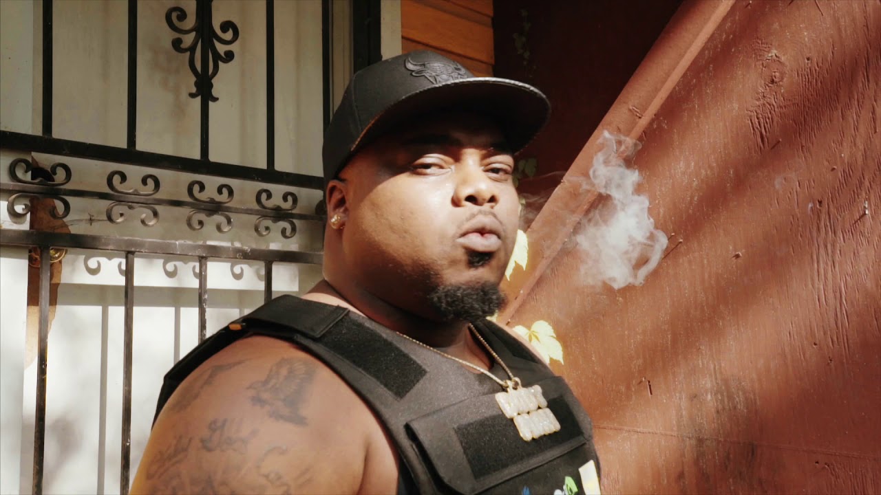 in the trap- Dody Man ft. Lil Mandiago - YouTube