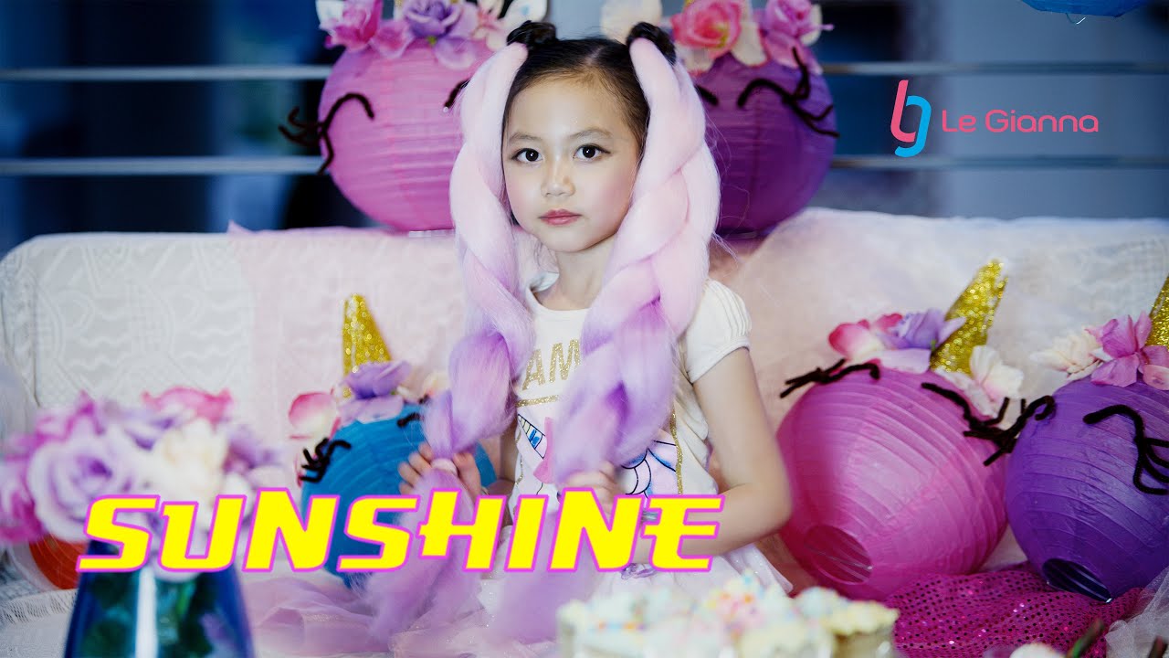 Sunshine - by Le Gianna (Official Music Video) 7yr Old Kid Rapper ...