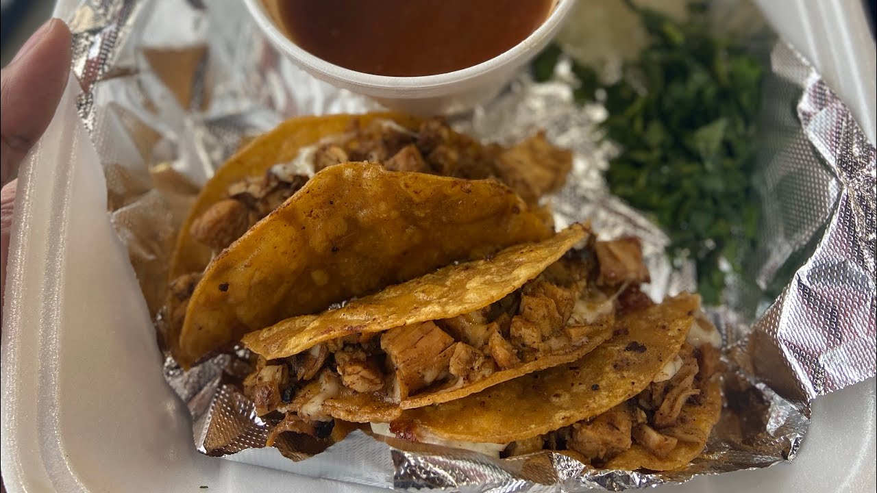 21st Food Review: Detroit Taco Bar - YouTube