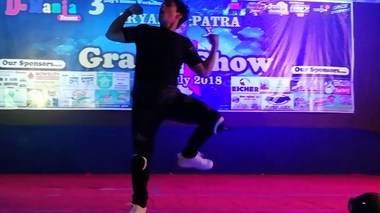 Grand show performance of Aryan patra in purnia - YouTube