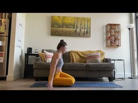 20 Minute CORE & BALANCE Yoga Flow ｜ Suzie Ray Yoga #016