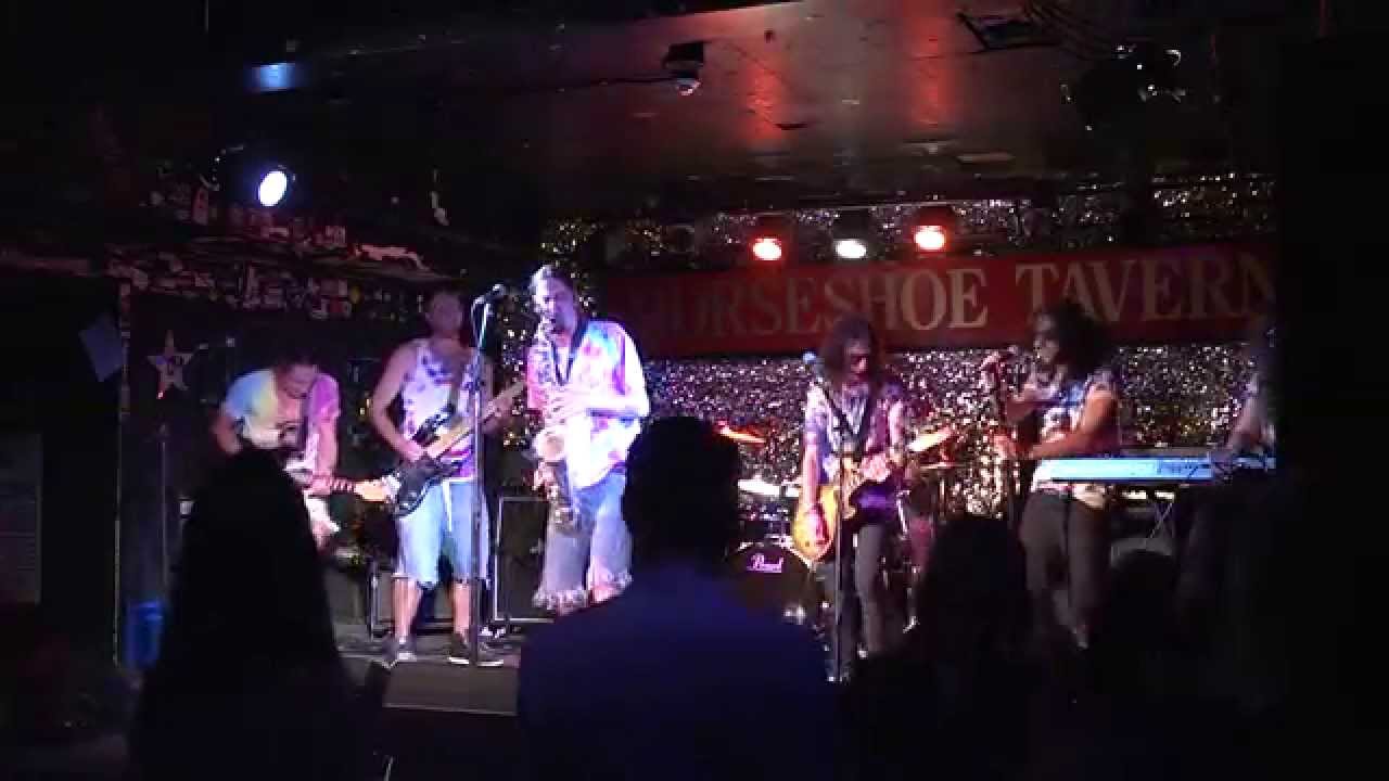 Eight Five Two - Funky Walker Dirty Talker Live @ The Horseshoe - YouTube