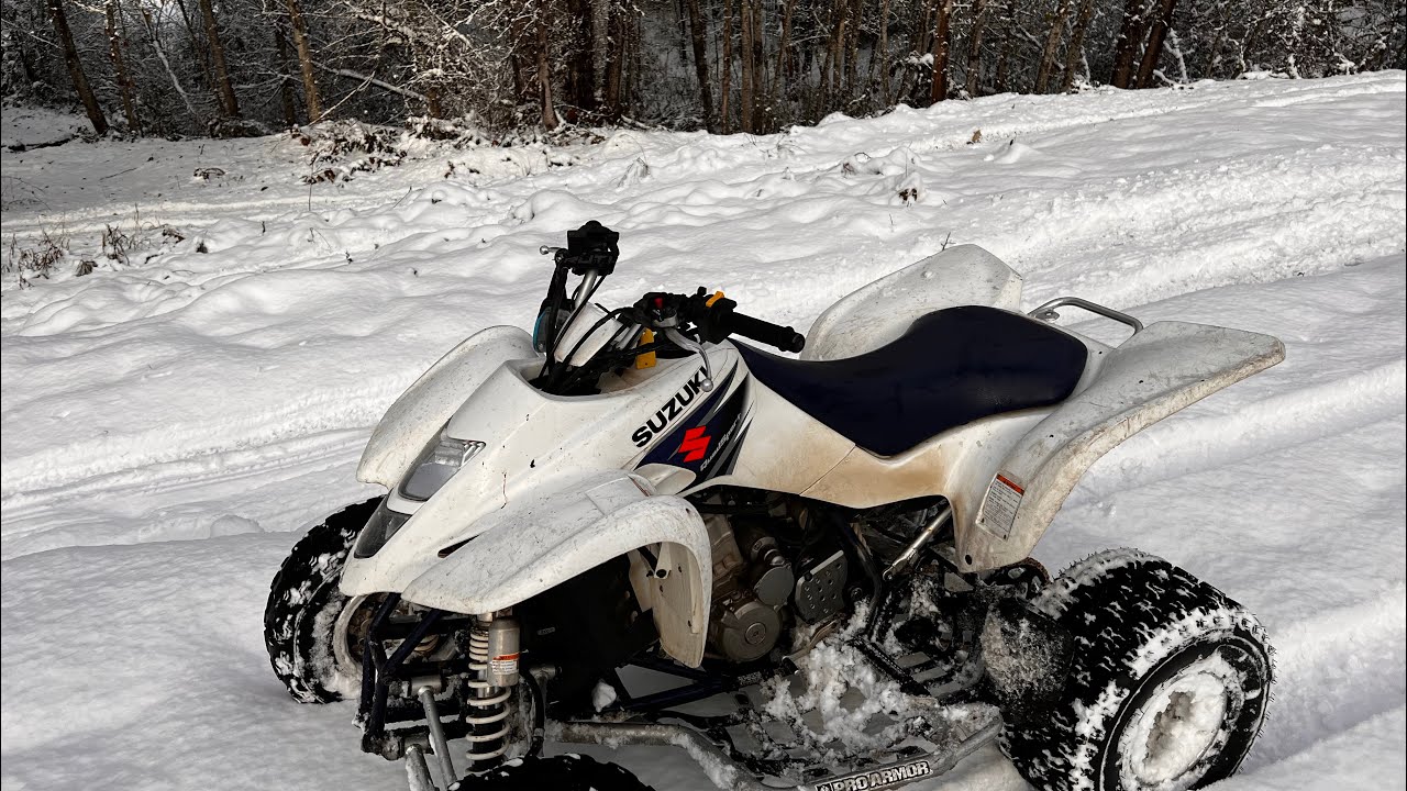 Riding My Suzuki LTZ400 In The Snow At My Friends Track. - YouTube