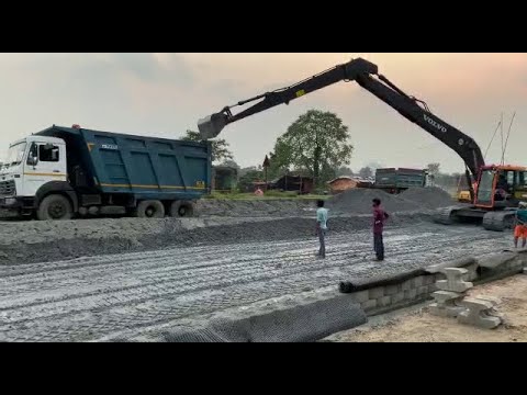 Volvo Ec 210 Dlr Long Reach Excavator Working Excavation on Ashoka ...