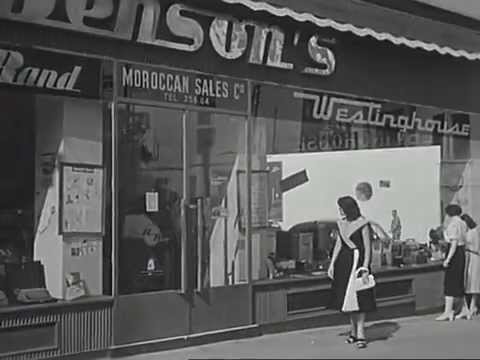 Pub magasin Benson's Casablanca . 1952 - YouTube