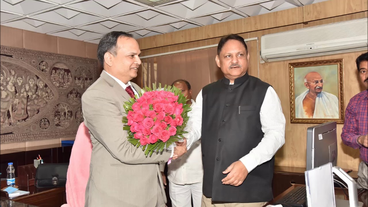 Shailendra Kumar Joshi, IAS, assuming as Chief Secretary to Government ...