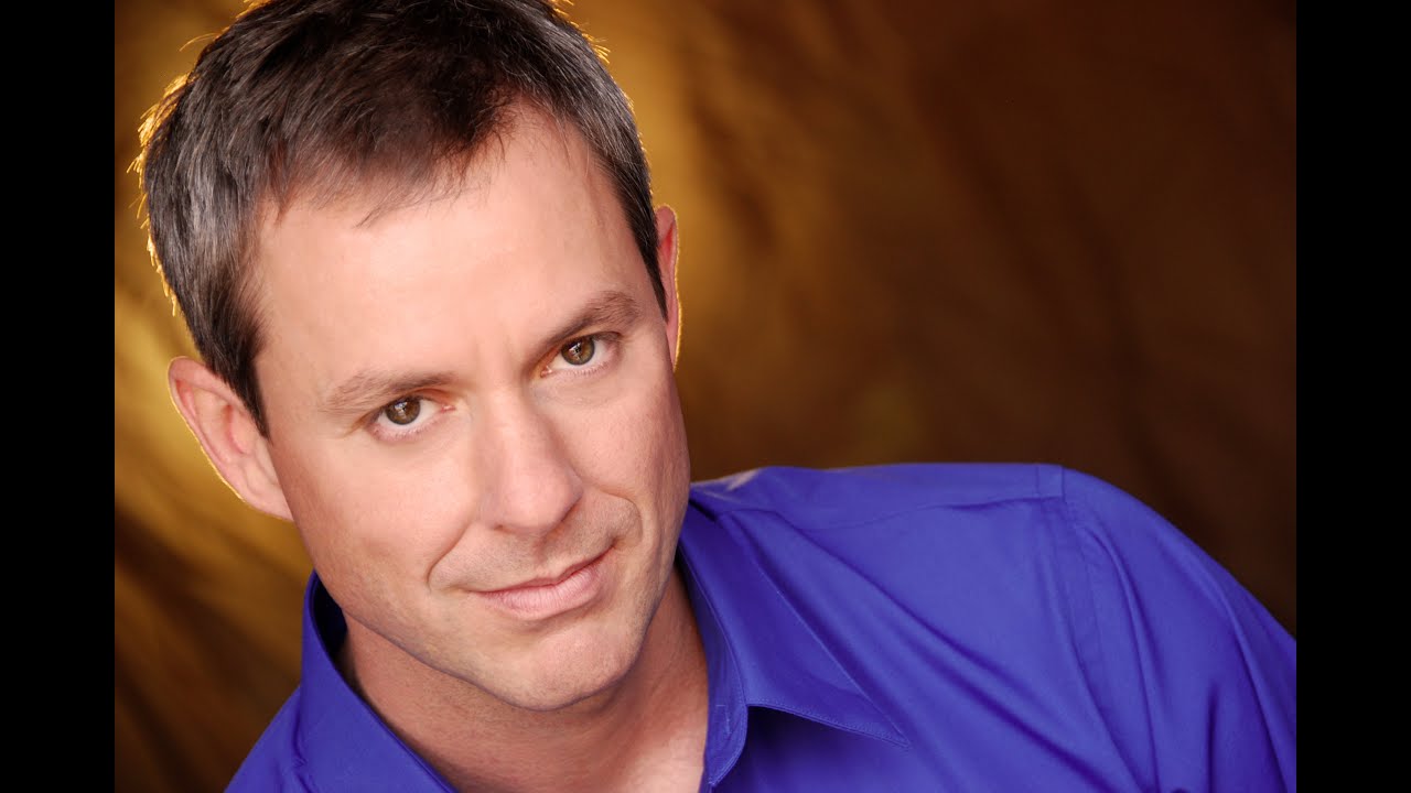 Mark Edgar Stephens: Coach, Speaker, & Body Language Specialist - YouTube