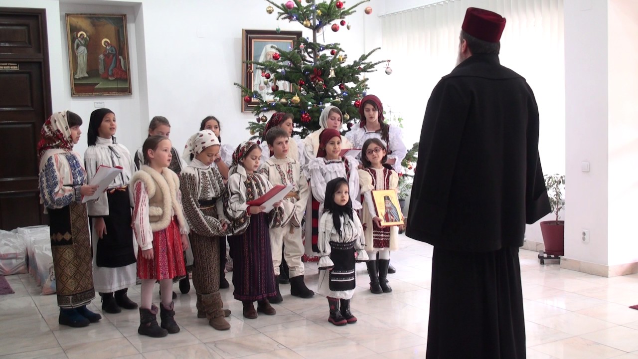 Grup de colindatori - Manastirea Antim - partea a II-a - YouTube