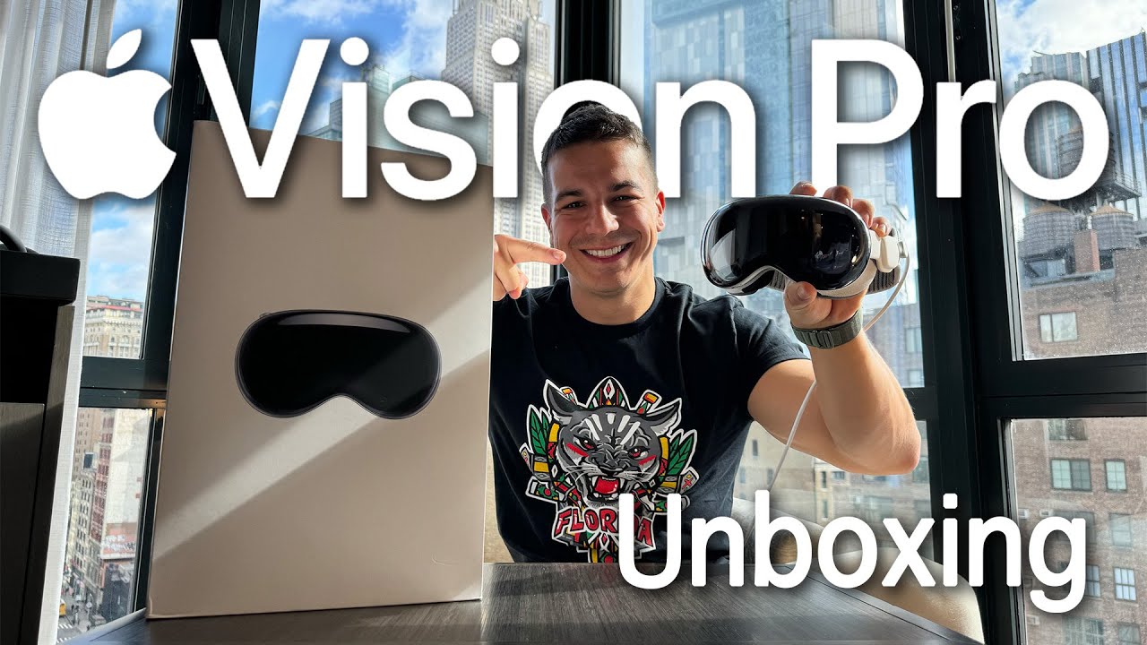 Apple Vision Pro Unboxing - Hype či Fail? - YouTube