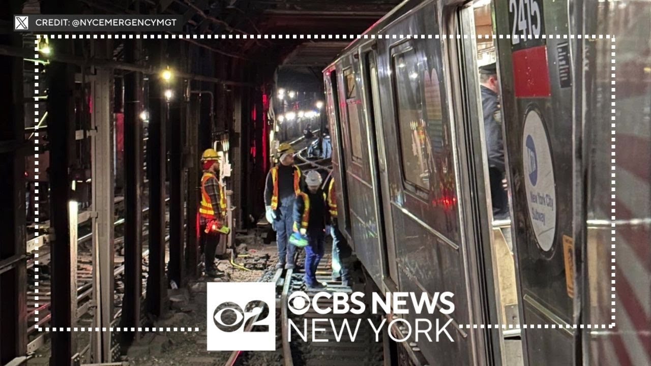 NYC subway trains collide and derail on Upper West Side - YouTube