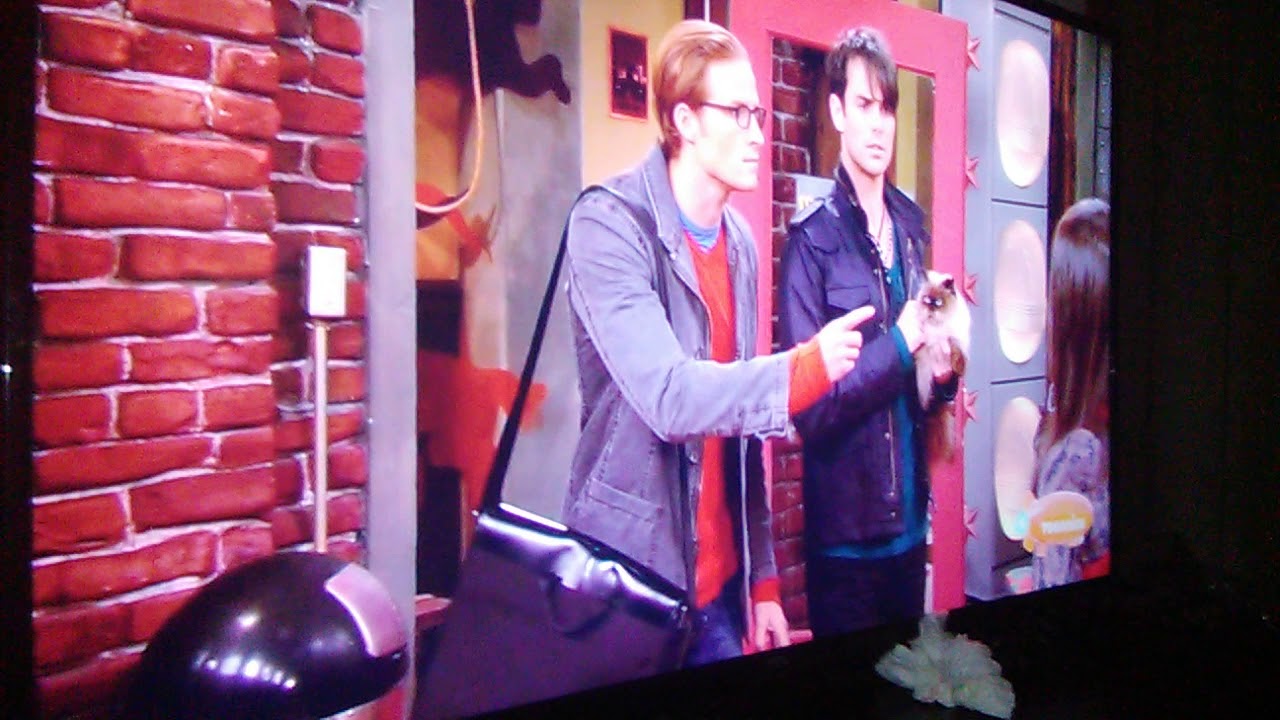 ICarly iMove Out Part 3 - YouTube