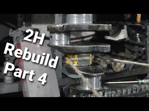 Toyota 2H Engine Rebuild Part 4 - YouTube