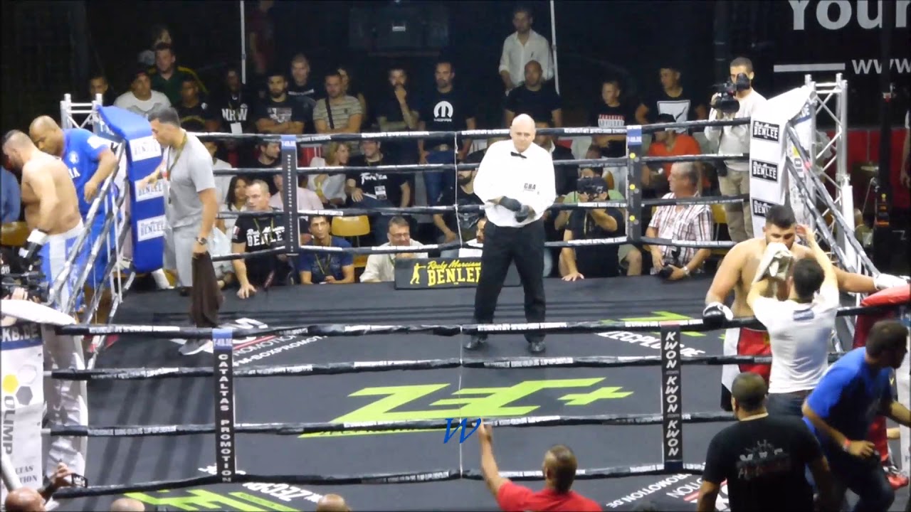 Profi Boxen in Kaarst * Massenschlägerrei in der Halle * 26.07.2014 * 7 ...