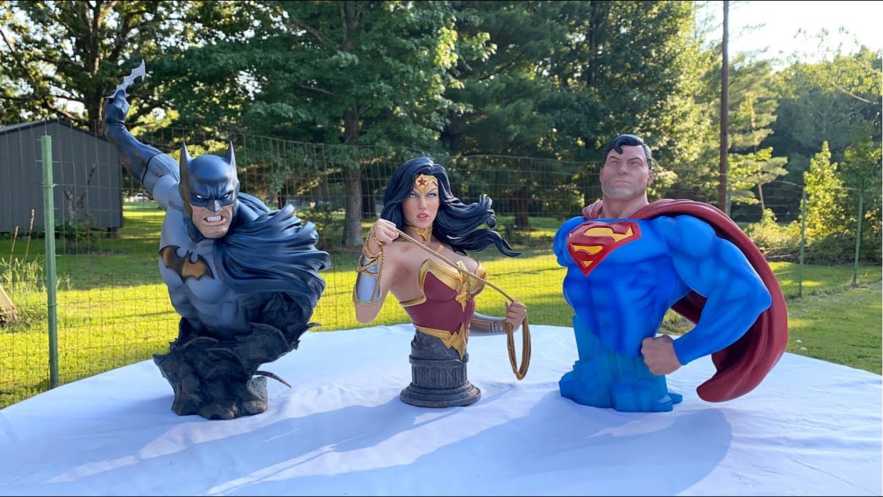 SIDESHOW COLLECTABLES DC TRINITY BUSTS (BATMAN, WONDER WOMAN, SUPERMAN ...