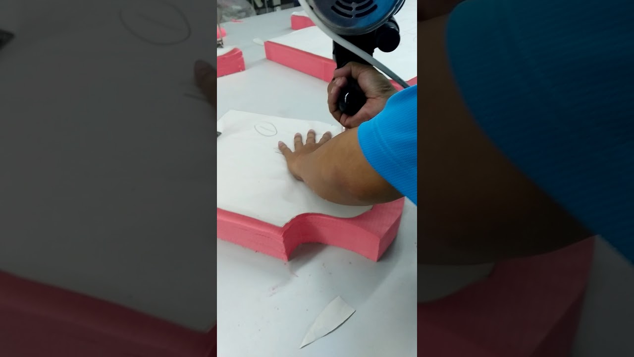 Proses Cutting Bahan - YouTube