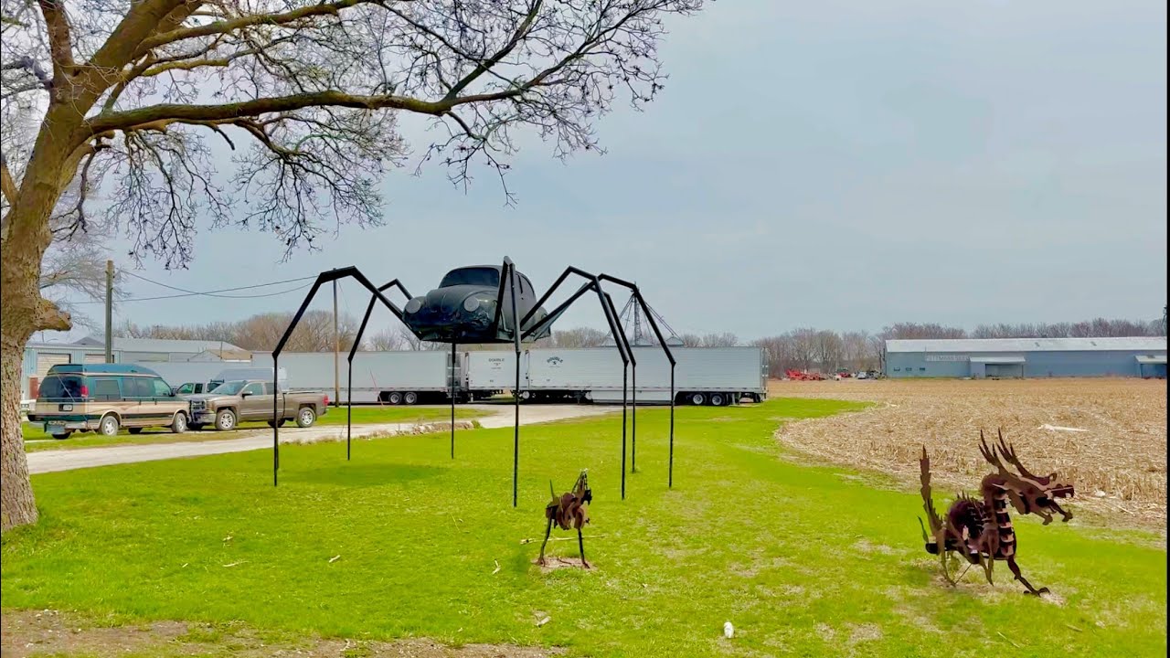 Why am I in Iowa? Crazy week ahead ||| Members Only #43 - YouTube