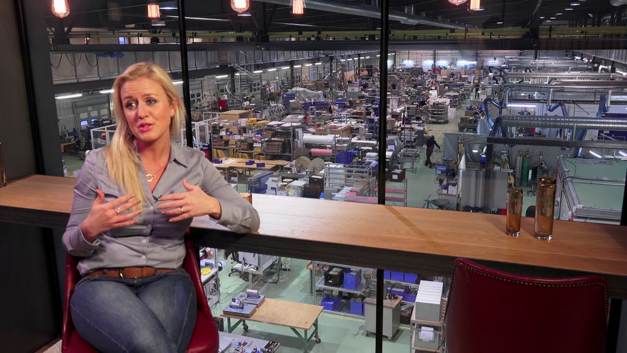 Erla Jóna Einarsdóttir - Marel - YouTube