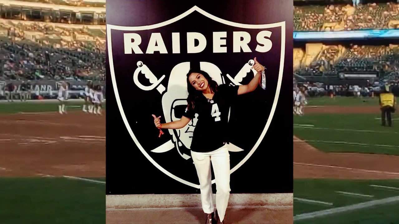 Maddie B sings National Anthem - Raiders Game on Aug 31 2017 - YouTube