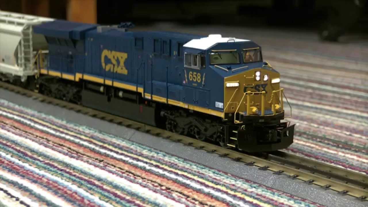 MTH CSX AC6000CW - YouTube