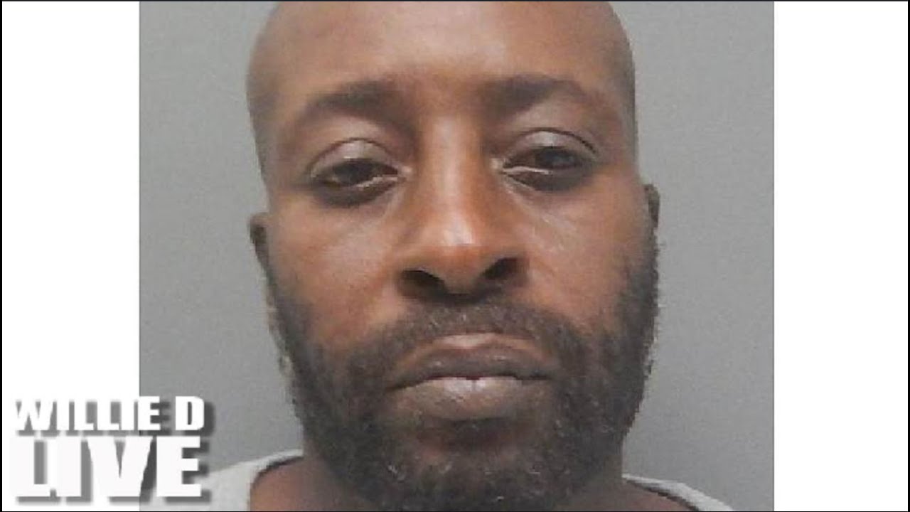 Man Flags Down Police Officer Just To Slap Him In The Face - YouTube