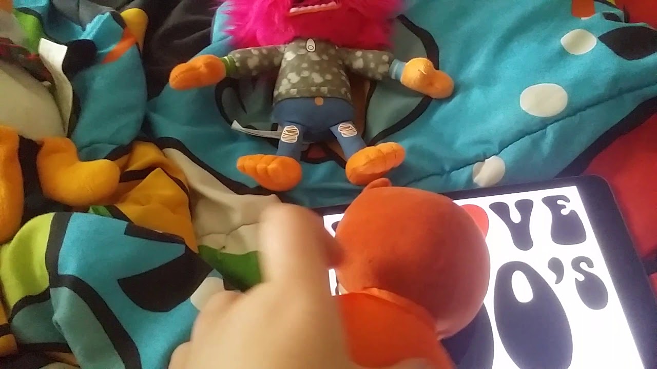 Plush out episode 1 a brawl is surly brewing - YouTube