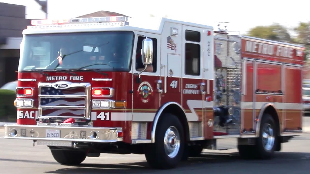 BRAND NEW Sacramento Metropolitan Fire District Engine 41 Responding ...