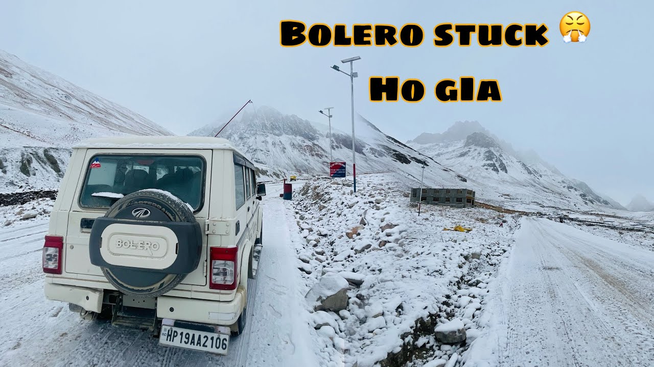 Manali to Shinkula top and baralacha paas bnd ho gYe heavy snowfall ki ...