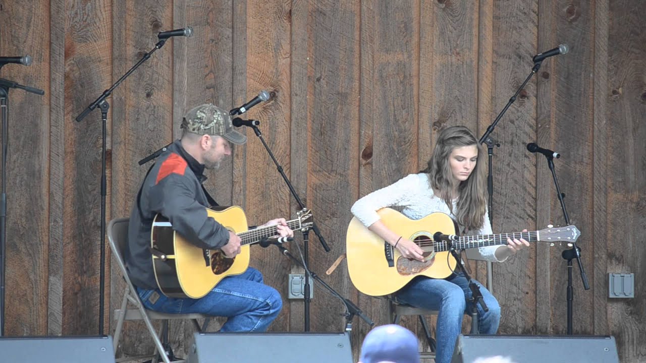 Danielle Yother and Scott Coney at the 2014 Wayne Henderson Festival ...