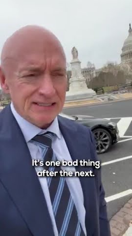 Veteran Mark Kelly Rejects Tesla After Musk’s Ukraine Insult! - YouTube