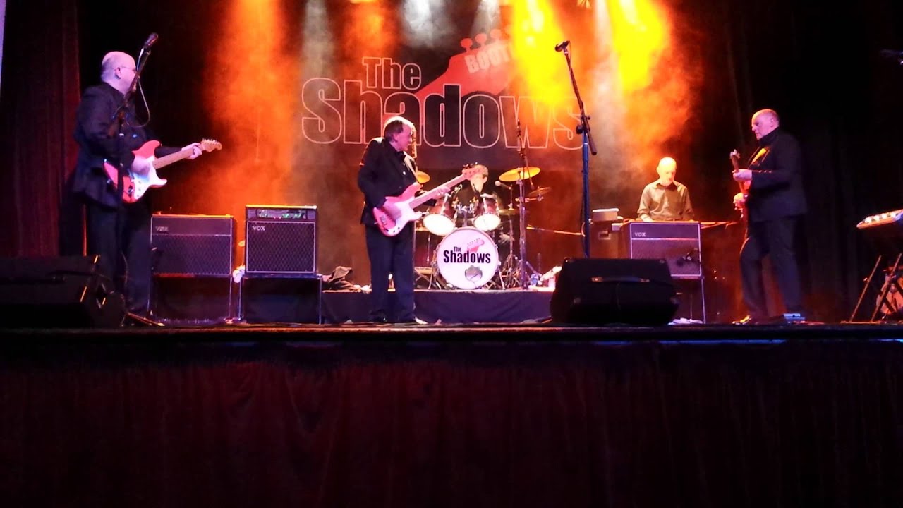 Bootleg shadows "move it " - YouTube