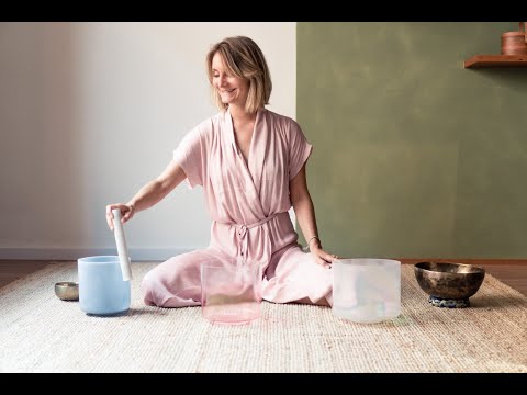 Peaceful Sound Bath & Healing with the Alchemy Crystal Signing Bowls