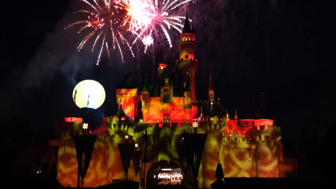 Disney Halloween Screams 2011 - YouTube