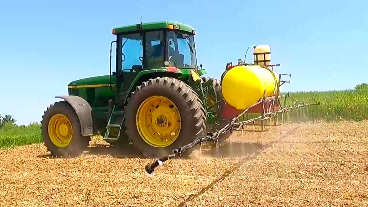Spraying Corn Without Roundup! - YouTube