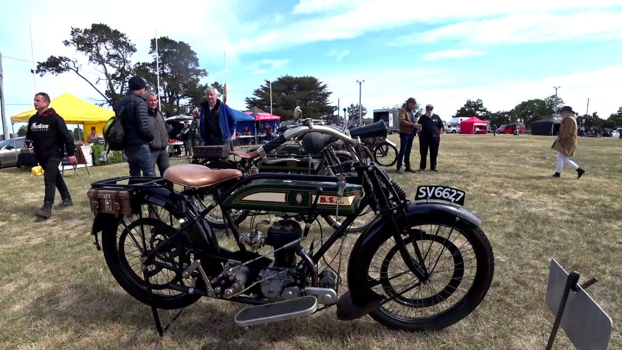 Ross motorcycle rally 2019 - YouTube