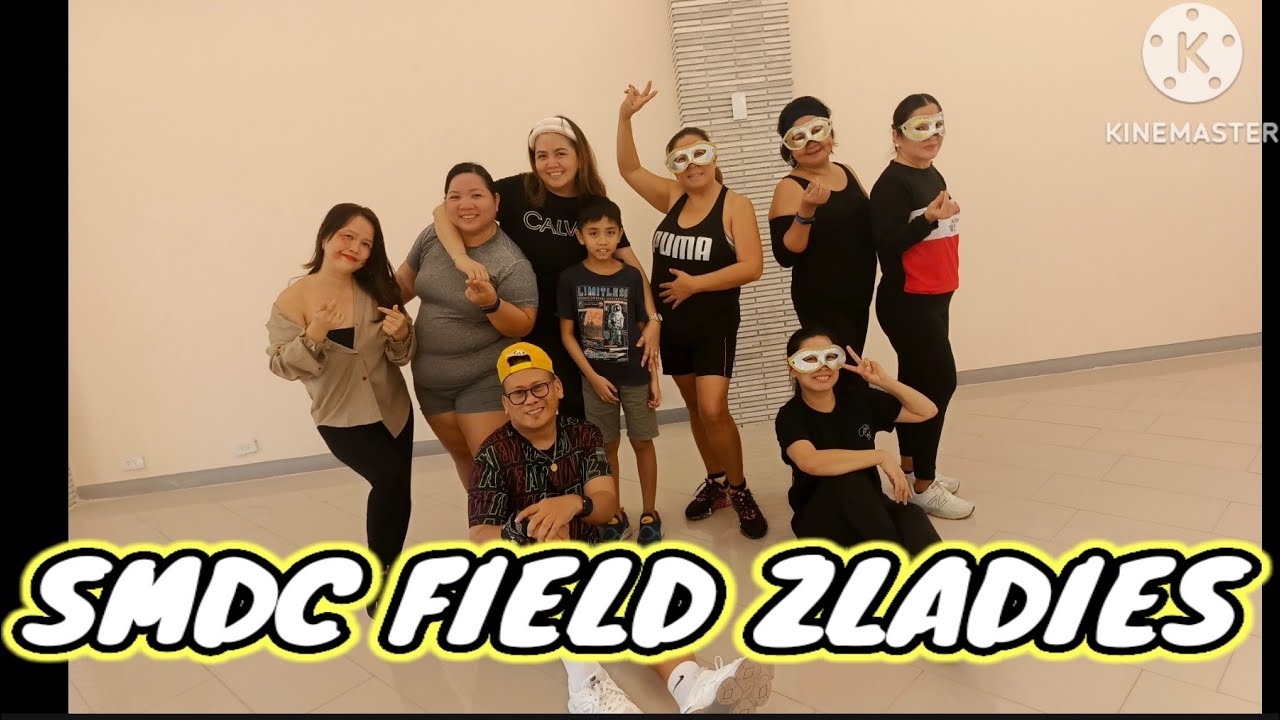APT by rose Bruno Mars TikTok / SMDC field ZumbaLadies - YouTube