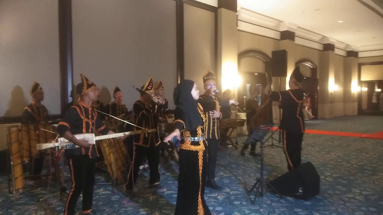 Kump.Suara Buluh Perindu Kinabalu - YouTube