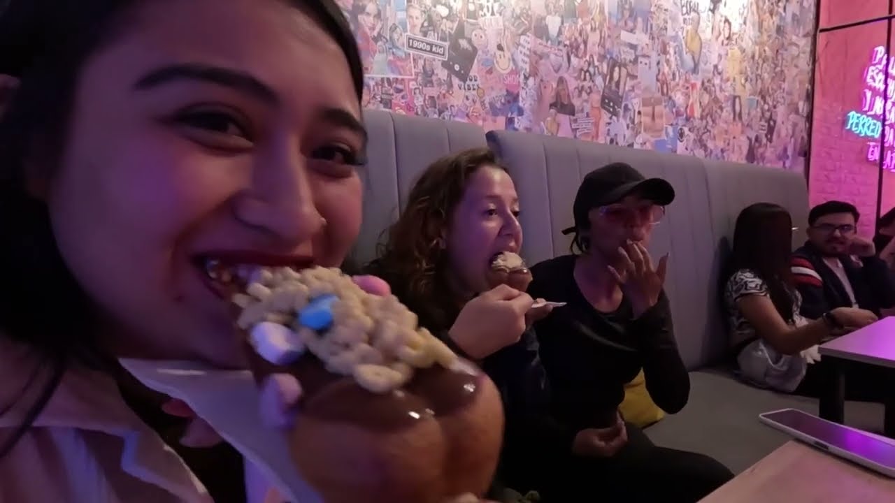 Waffles exóticos en forma de nepe | El CHORREO, Bogotá, Colombia 🇨🇴 ...