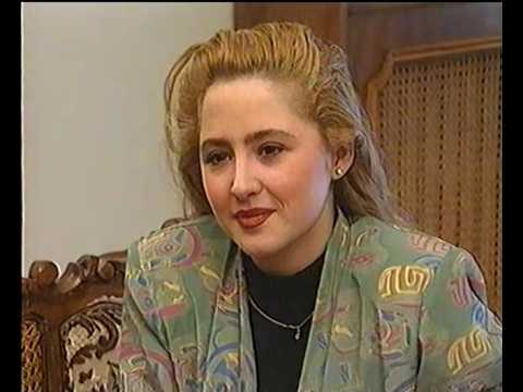 Şelale Uzgur - Müzik Sohbet (PINAR AYLIN)