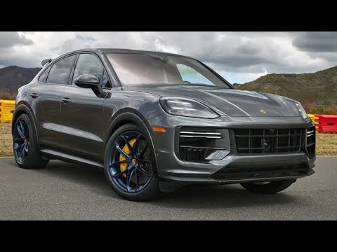Racing in car 2021 porsche makas #3