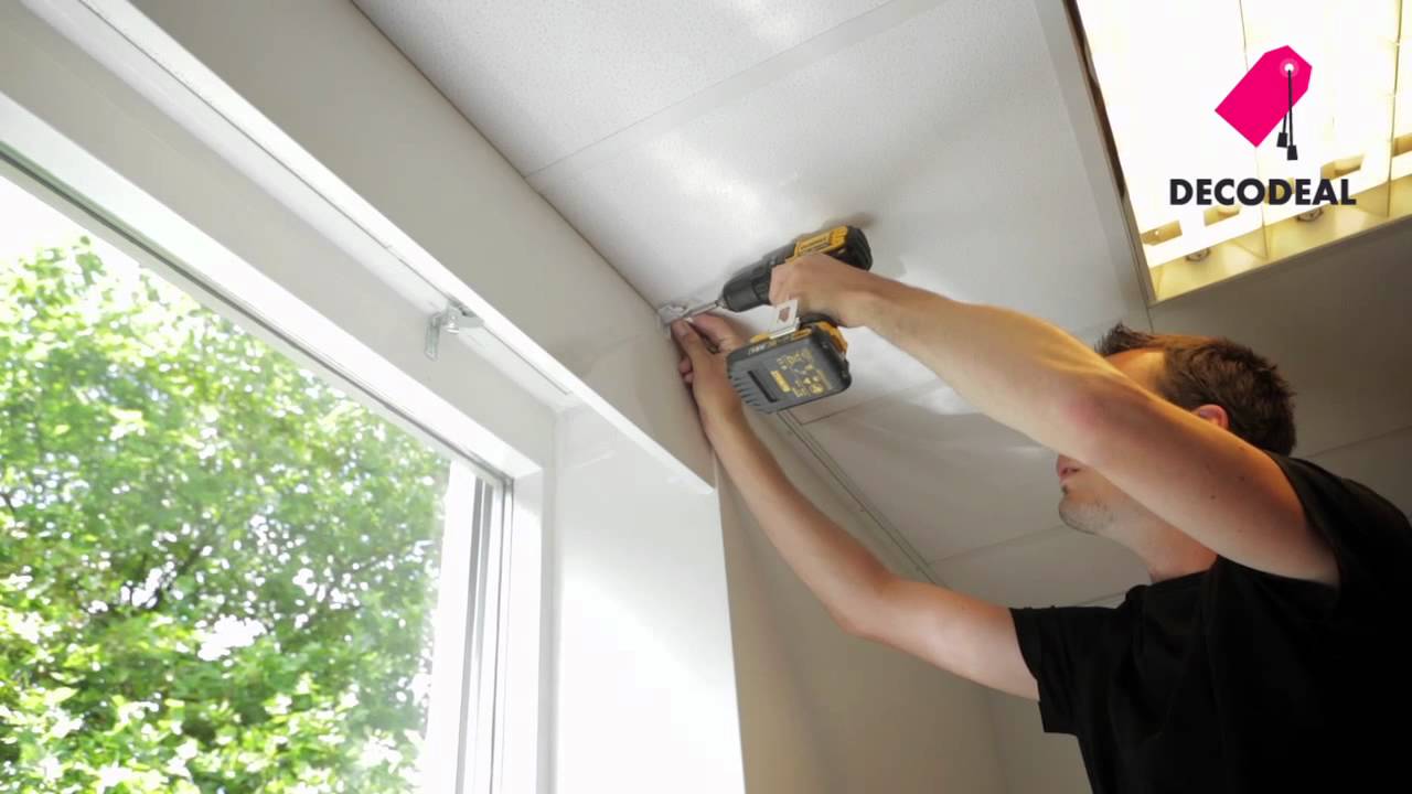 Montageinstructies Decodeal vouwgordijnen - YouTube