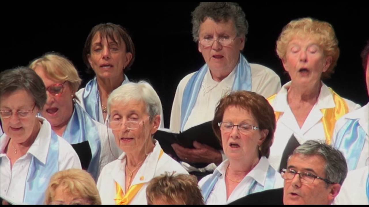 LES MAINS D'ELSA POLYCARPE - YouTube