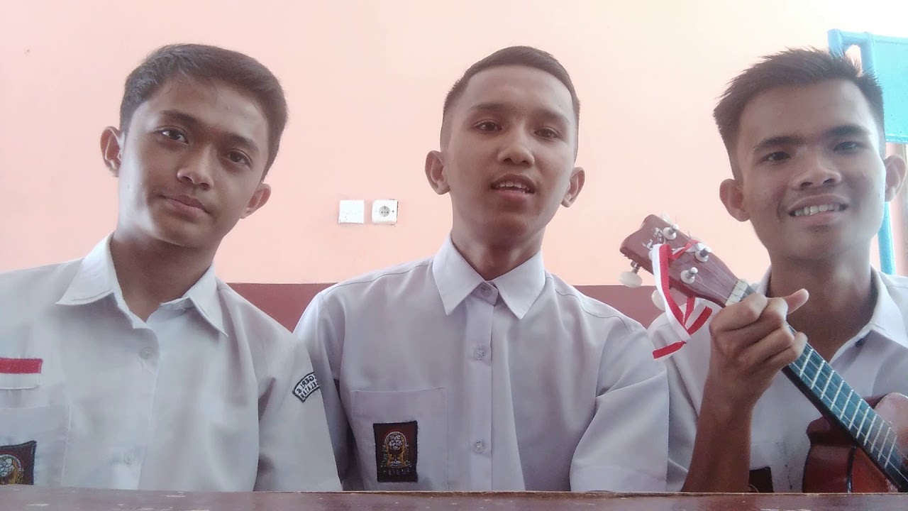 Diantara beribu bintang cover by Rifiansyah&irvan feat gading - YouTube