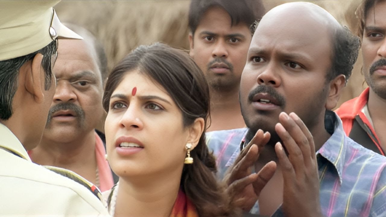 झुरमे वर पाटलाची वाईट नजर - जबरदस्त सीन - Marathi Movie Scene - Milind ...