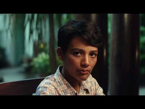 Life of Pi Dinner Scene