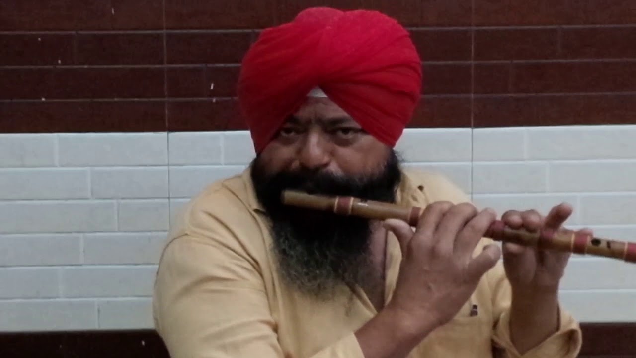 Ice cream seller shop plays beautiful flute. - YouTube